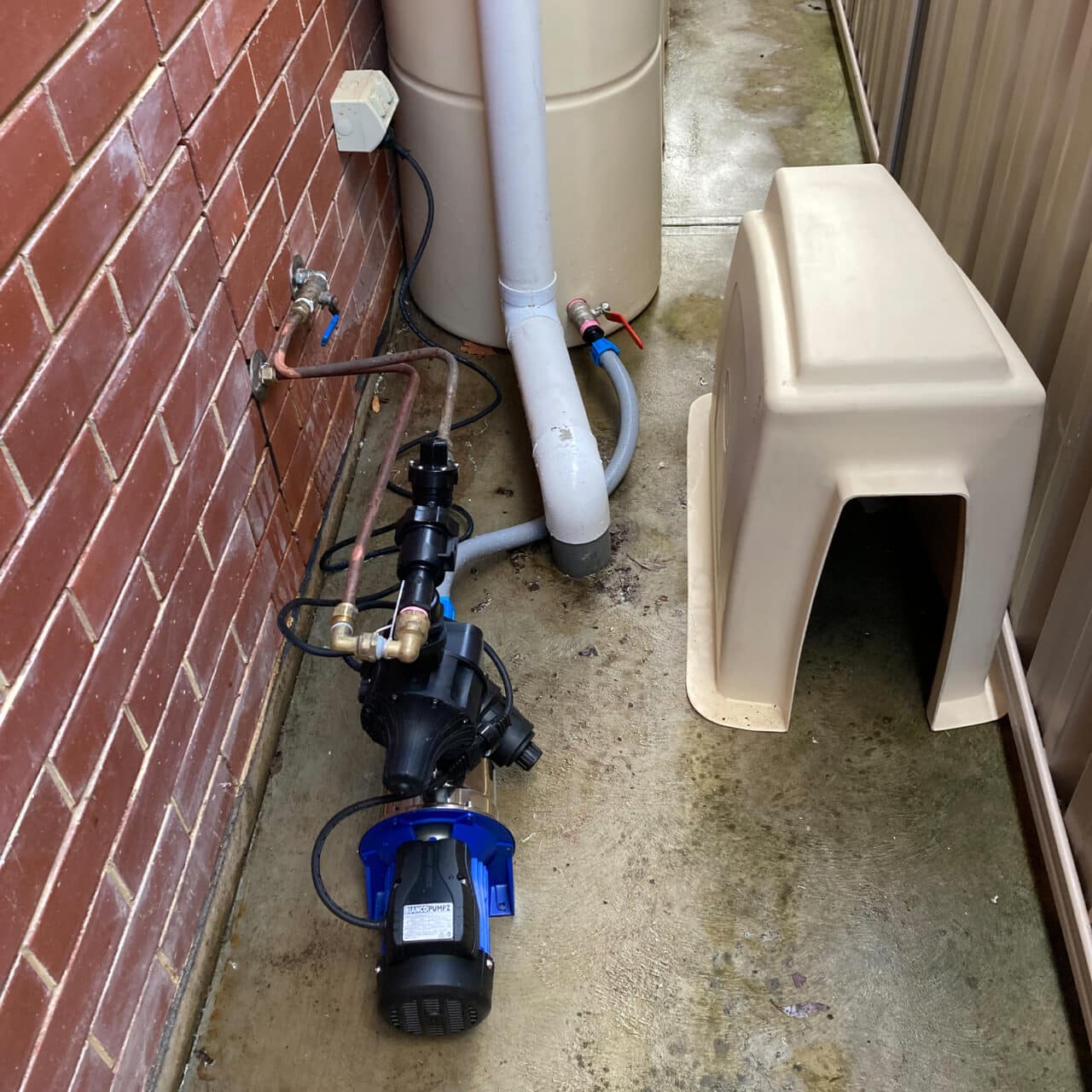 Pump Cover - APR Tanks - Water Tanks | Rainwater Tanks Adelaide