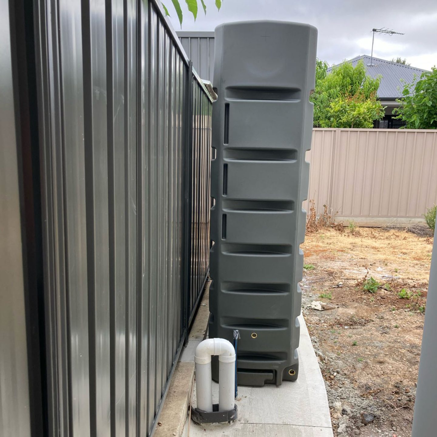 3000 Litre Ultraslim Tank - APR Tanks - Water Tanks | Rainwater Tanks ...