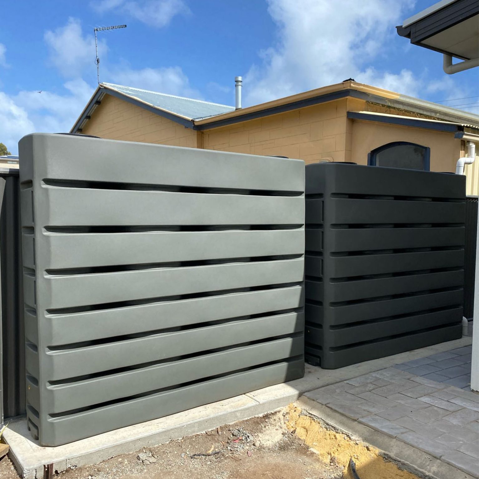 2000 Litre UltraSlim Tank - APR Tanks - Water Tanks | Rainwater Tanks ...